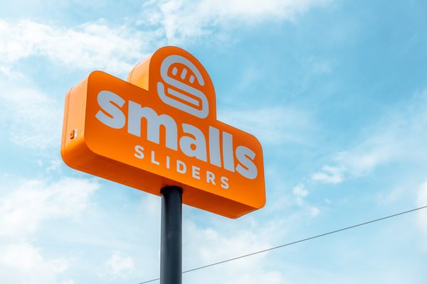 SMALLS SLIDERS - Updated September 2025 - 12 Photos & 10 Reviews - 2302 ...