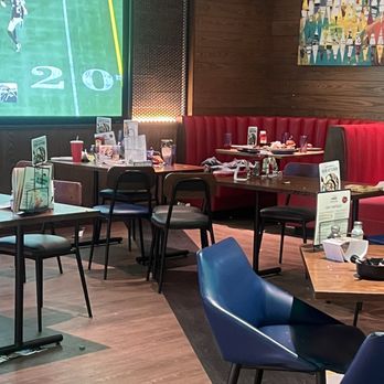 MAIN EVENT COLUMBIA - Updated October 2024 - 214 Photos & 302 Reviews ...