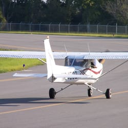 FLORIDA FLYERS FLIGHT ACADEMY - 49 Photos - 4730 Casa Cola Way, St ...
