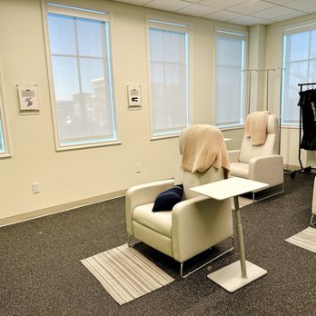 MOOV HEALTH & WELLNESS - Updated October 2025 - 54 Photos & 22 Reviews ...