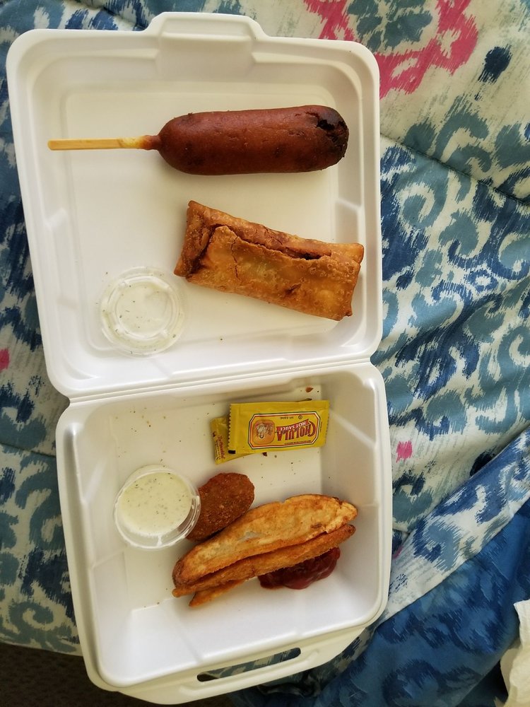 TEMPLETON MARKET & DELI - 39 Photos & 76 Reviews - Delis - 390 S Main ...