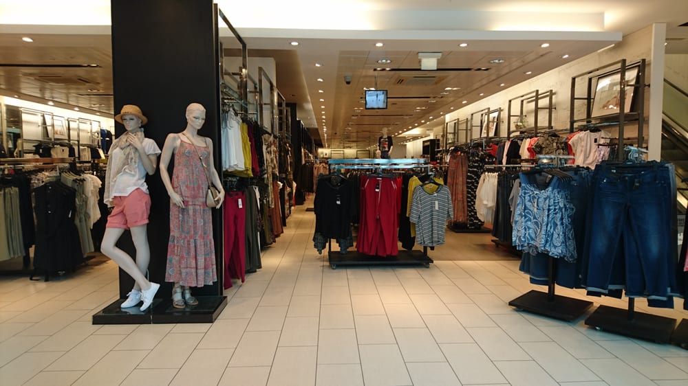 NEXT - Liffey Valley Shopping Center, Dublin, Republic of Ireland ...