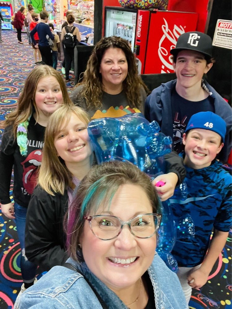 STARLITE FAMILY FUN CENTER - 35 Photos & 28 Reviews - 55 Thomas Grace ...