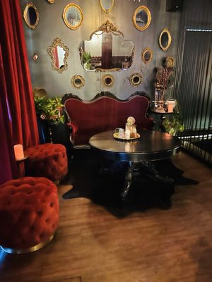 LOVECRAFT - Updated December 2025 - 641 Photos & 659 Reviews - 3128 E ...