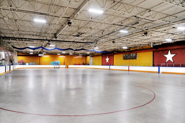 RINX - 44 Photos & 19 Reviews - 65 Orfus Rd, North York, Ontario ...