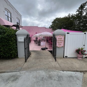 HIGH NOON BRUNCHERY - Updated June 2024 - 236 Photos & 68 Reviews ...