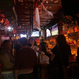 SNAFU - 102 Photos & 294 Reviews - 127 E 47th St, New York, New York ...