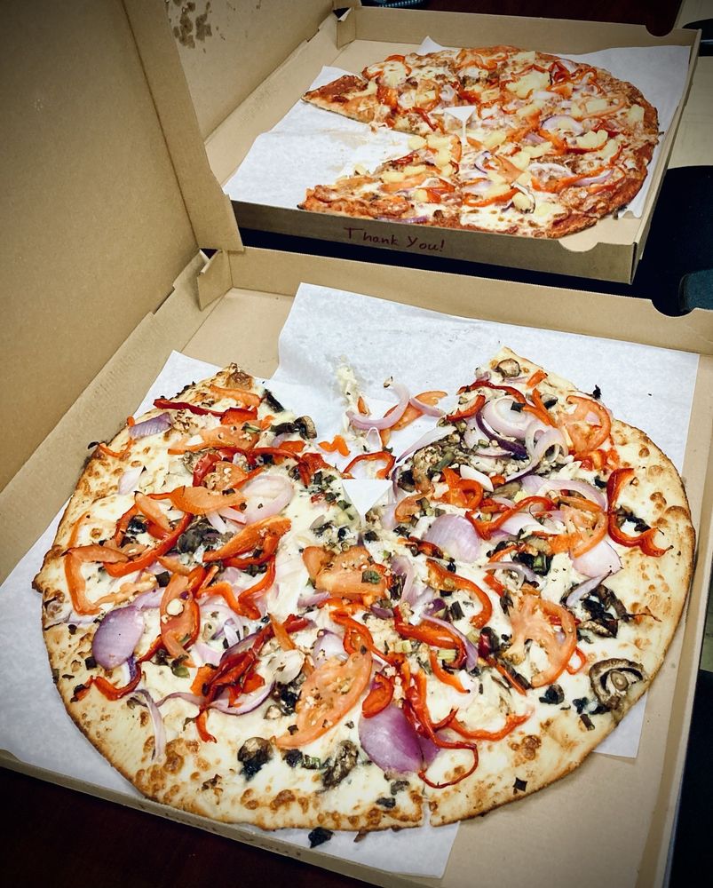 PIZZA PLUS - Updated October 2025 - 95 Photos & 153 Reviews - 519 E ...