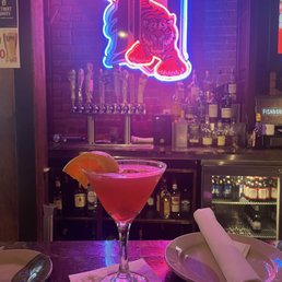 FISHBONE’S - Updated February 2025 - 507 Photos & 698 Reviews - 400 ...