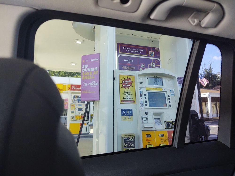 VIENNA SHELL - Updated September 2025 - 252 Maple Ave W, Vienna ...