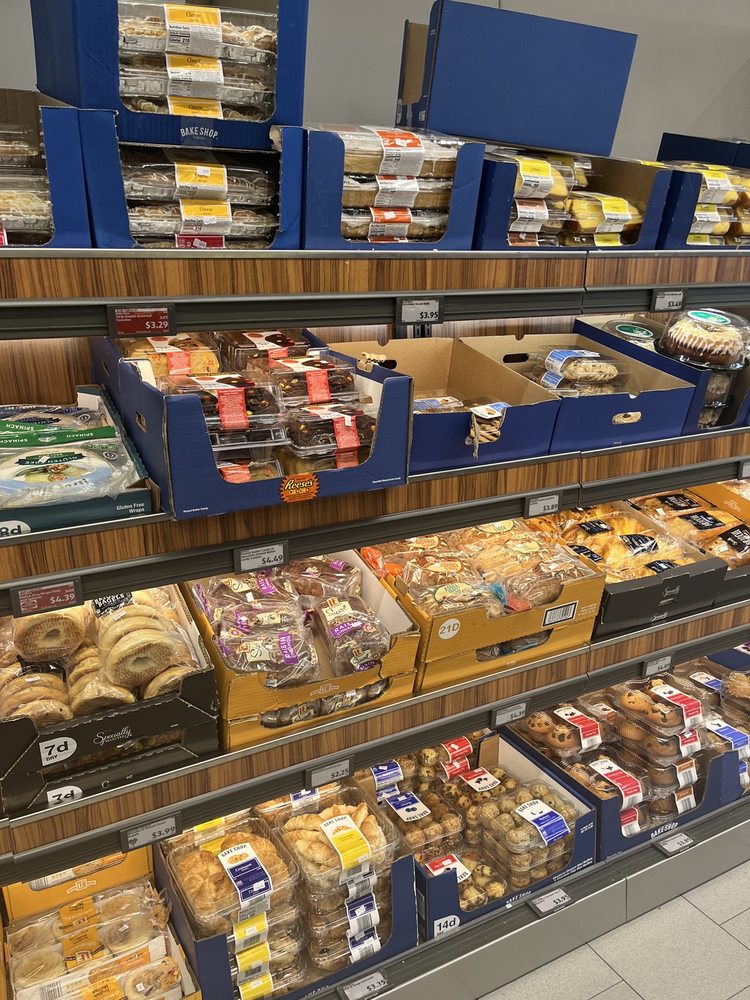 ALDI - Updated January 2026 - 6248 S Saginaw Rd, Grand Blanc, Michigan ...