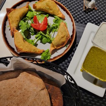 RAVAGH PERSIAN GRILL - Updated October 2025 - 136 Photos & 203 Reviews ...