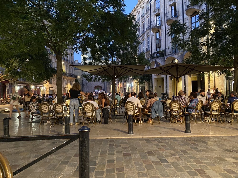 CHEZ FRED - Updated July 2025 - 18 Photos & 29 Reviews - 19 place du ...