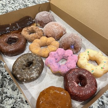 THE DONUTTERY - 5109 Photos & 4802 Reviews - 17420 Beach Blvd ...