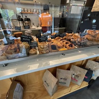 FRESH FLOURS - Updated October 2025 - 328 Photos & 276 Reviews - 432 ...