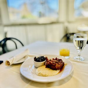 BEECHWOOD TAVERN - Updated January 2026 - 3705 Northside Pkwy NW ...