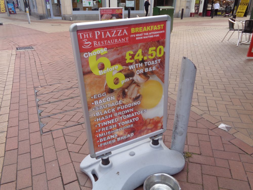 PIAZZA RESTAURANT - 24 High Street, Rhyl, Denbighshire, United Kingdom ...