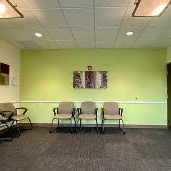 QUEST DIAGNOSTICS - Updated September 2025 - 15 Photos - 4490 Mt. Royal ...