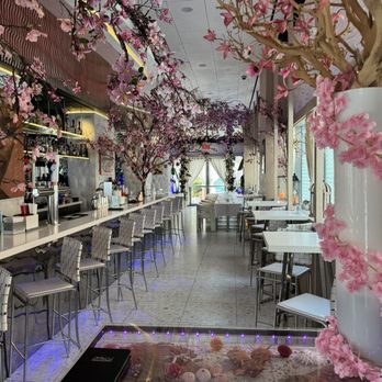 SKINOS - Updated April 2025 - 479 Photos & 175 Reviews - 123 Washington ...