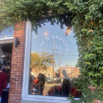 HIDDEN GROUNDS COFFEE - Updated June 2025 - 265 Photos & 91 Reviews ...