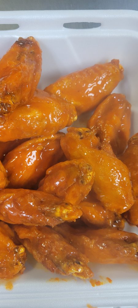 WING SLINGERS - Updated January 2025 - 19 Photos & 115 Reviews - 8458 ...