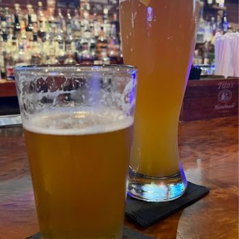 TROLL PUB UNDER THE BRIDGE - Updated May 2024 - 884 Photos & 788 ...