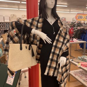 POCONO PREMIUM OUTLETS - Updated September 2025 - 261 Photos & 185 ...