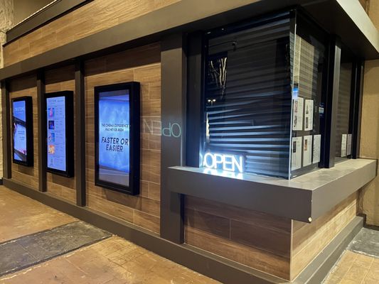 TEMEKU CINEMAS - 85 Photos & 224 Reviews - 26463 Ynez Rd, Temecula ...