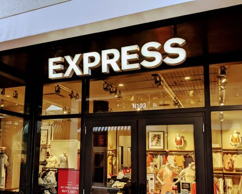 EXPRESS - Updated November 2025 - 401 Biscayne Blvd, Miami, Florida ...
