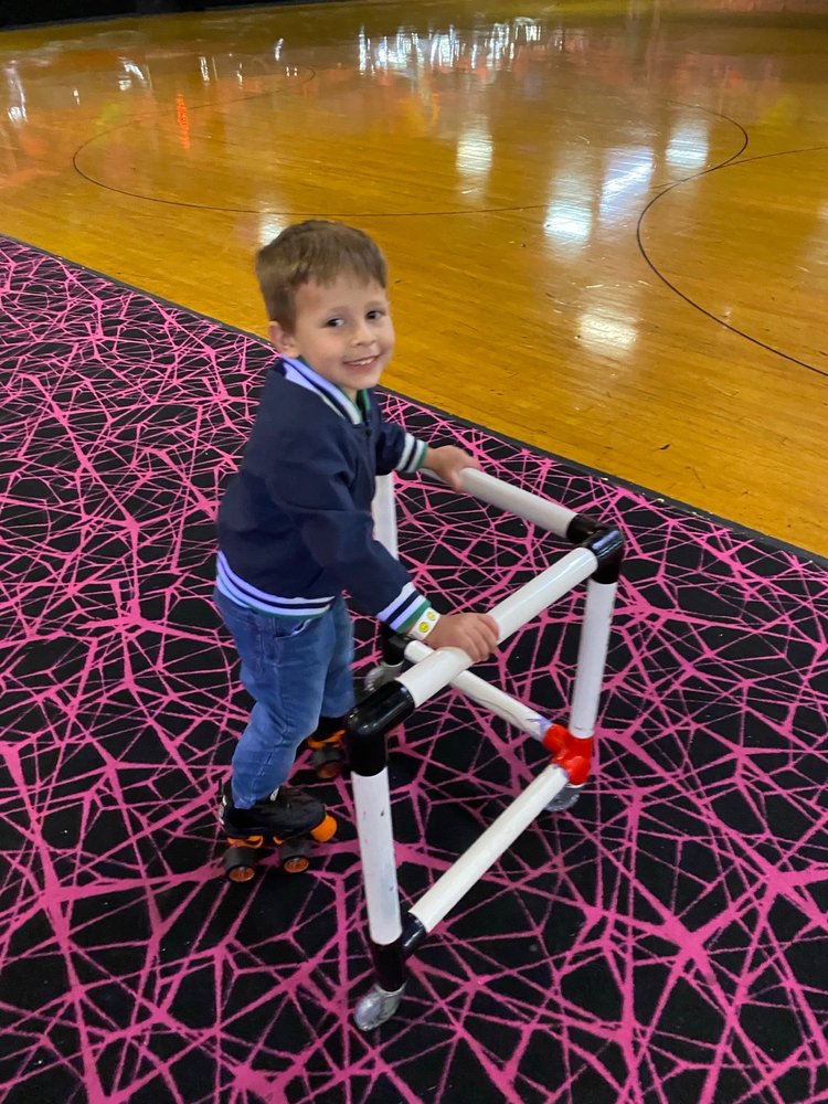 ASTRO SKATE CENTER PINELLAS PARK - Updated January 2025 - 24 Photos ...