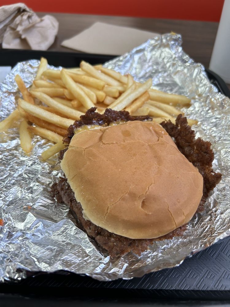 SMASH & DASH - Updated October 2025 - 105 Sw 6th St, Fairfield ...