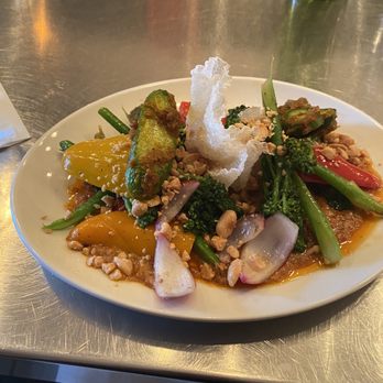 SOOS - Updated July 2024 - 256 Photos & 184 Reviews - 94 Ossington ...