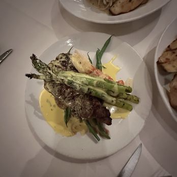 801 FISH - Updated October 2025 - 731 Photos & 260 Reviews - 172 ...