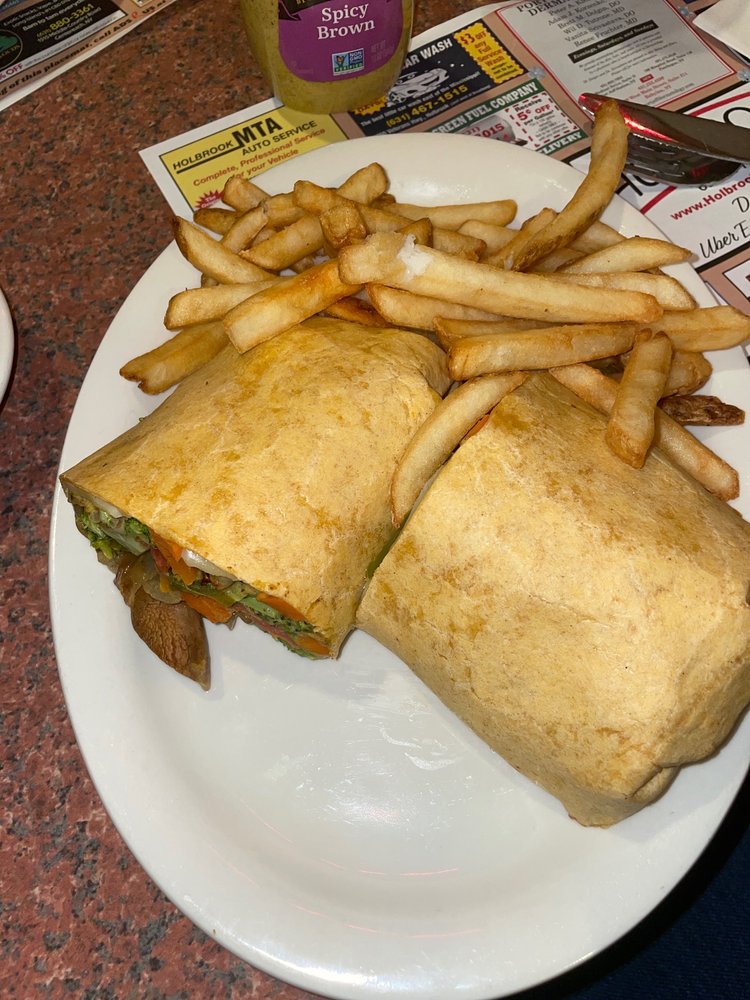 HOLBROOK DINER - 70 Photos & 137 Reviews - 980 Main St, Holbrook, New ...