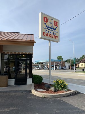 O & H DANISH BAKERY - 83 Photos & 126 Reviews - 4917 Douglas Avenue ...