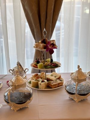 CELESTE - Updated December 2025 - 170 Photos & 49 Reviews - 520 Main St ...