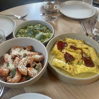 LILIA - Updated October 2024 - 3580 Photos & 1320 Reviews - 567 Union ...