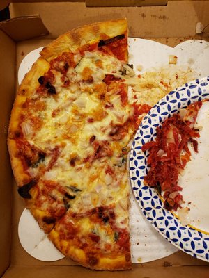 DELLAVENTURA’S RISTORANTE & PIZZERIA - Updated May 2024 - 100 Photos ...