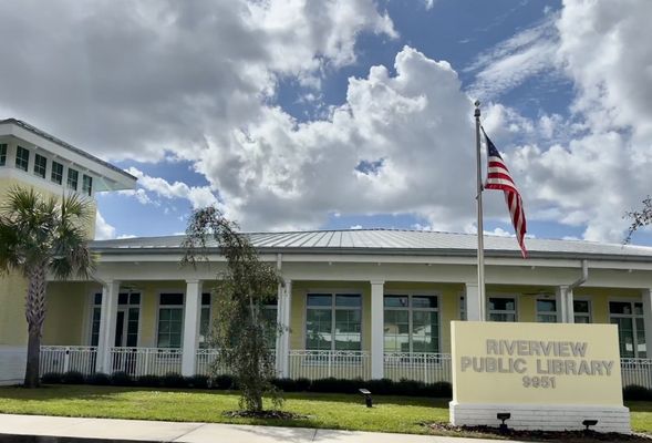 RIVERVIEW PUBLIC LIBRARY - Updated December 2025 - 58 Photos & 24 ...