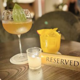 MELROSE - Updated August 2025 - 232 Photos & 186 Reviews - 2517 Ralph ...