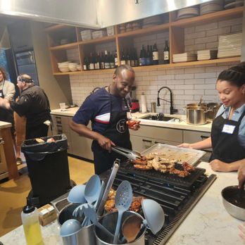 HUDSON TABLE - BROOKLYN - Updated July 2024 - 101 Photos & 33 Reviews ...