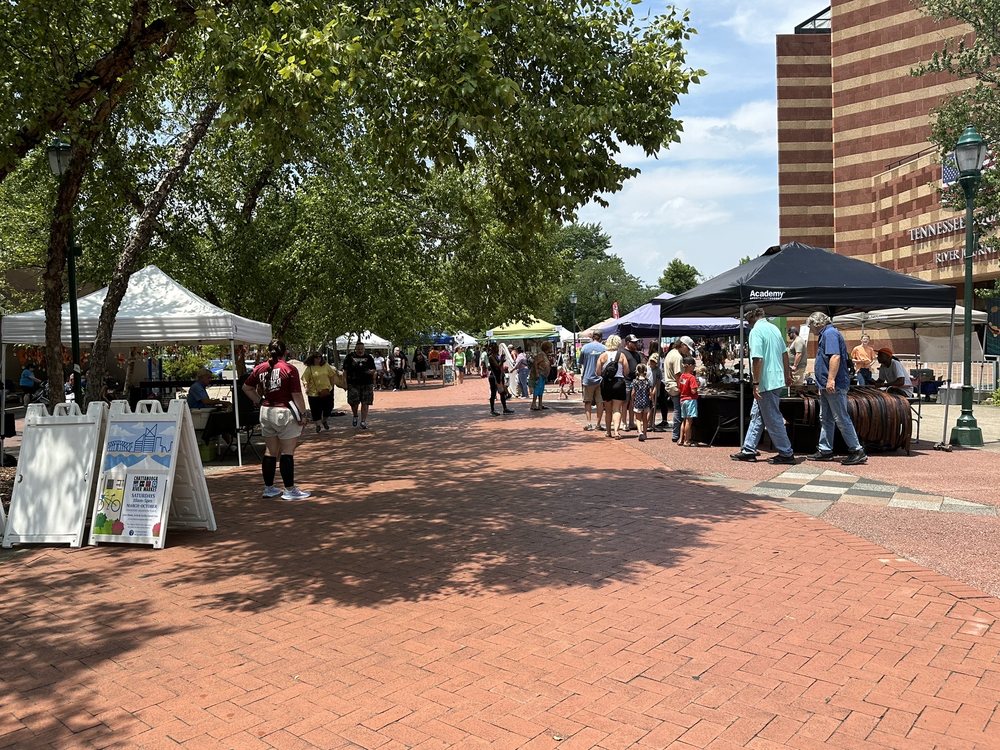 CHATTANOOGA MARKET - Updated October 2025 - 175 Photos & 66 Reviews - 1 ...