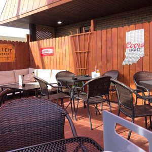 KNUCKLEHEADS SPORTS BAR & GRILL - 18 Photos & 25 Reviews - 204 W Barker ...