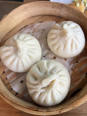 HIDDEN DUMPLING HOUSE MIDTOWN - Updated December 2025 - 1017 Photos ...