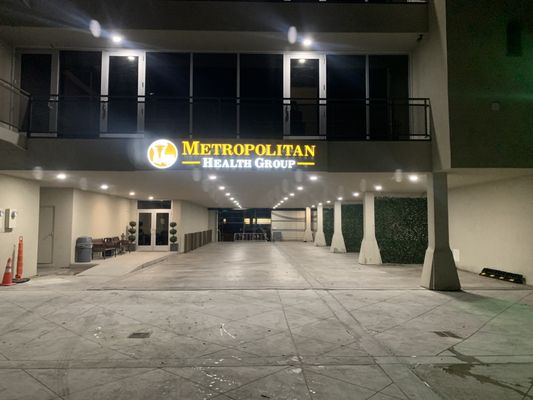 METROPOLITAN HEALTH GROUP - Updated December 2025 - 12 Photos - 2930 ...