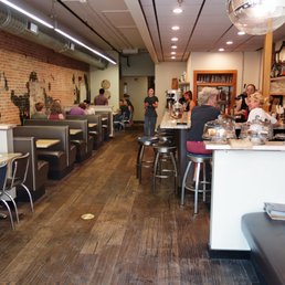 THE DANDY LION - Updated December 2025 - 284 Photos & 206 Reviews - 111 ...