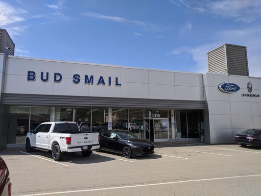 SMAIL AUTO GROUP - Updated August 2025 - 23 Photos & 15 Reviews - 5094 ...