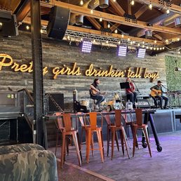 DIERKS BENTLEY’S WHISKEY ROW GILBERT - Updated October 2025 - 823 ...