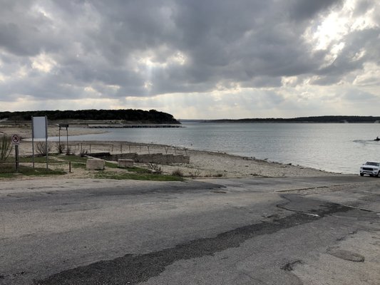 CANYON LAKE BOAT RAMP 17 - Updated November 2025 - 401-499 Old Hancock ...