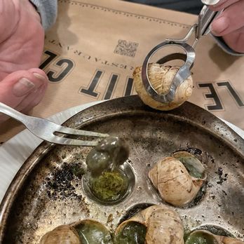 LE PETIT CLER - Updated August 2025 - 692 Photos & 441 Reviews - 29 rue ...